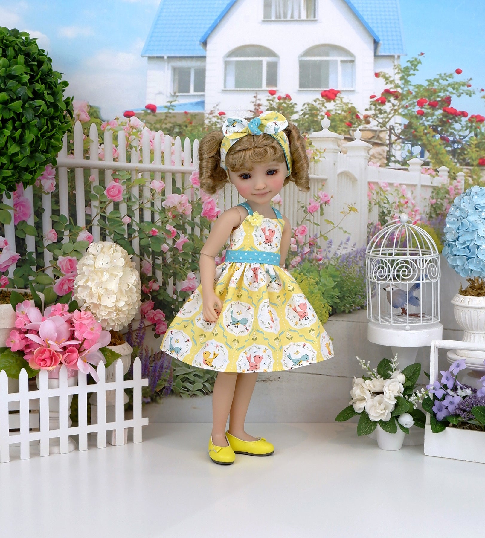 Vintage Robin - dress with shoes for Ruby Red Fashion Friends doll ...