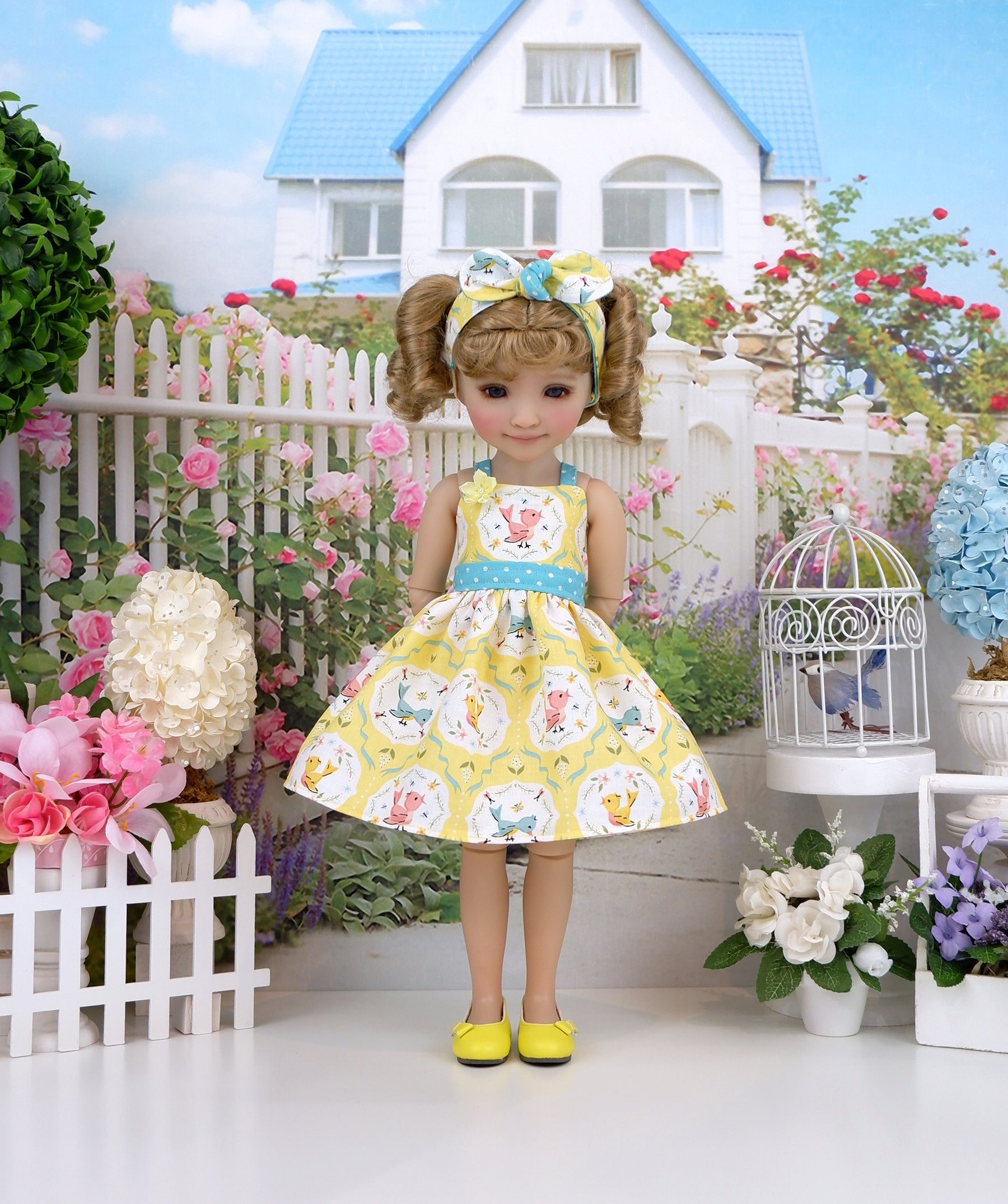 Vintage Robin - dress with shoes for Ruby Red Fashion Friends doll ...