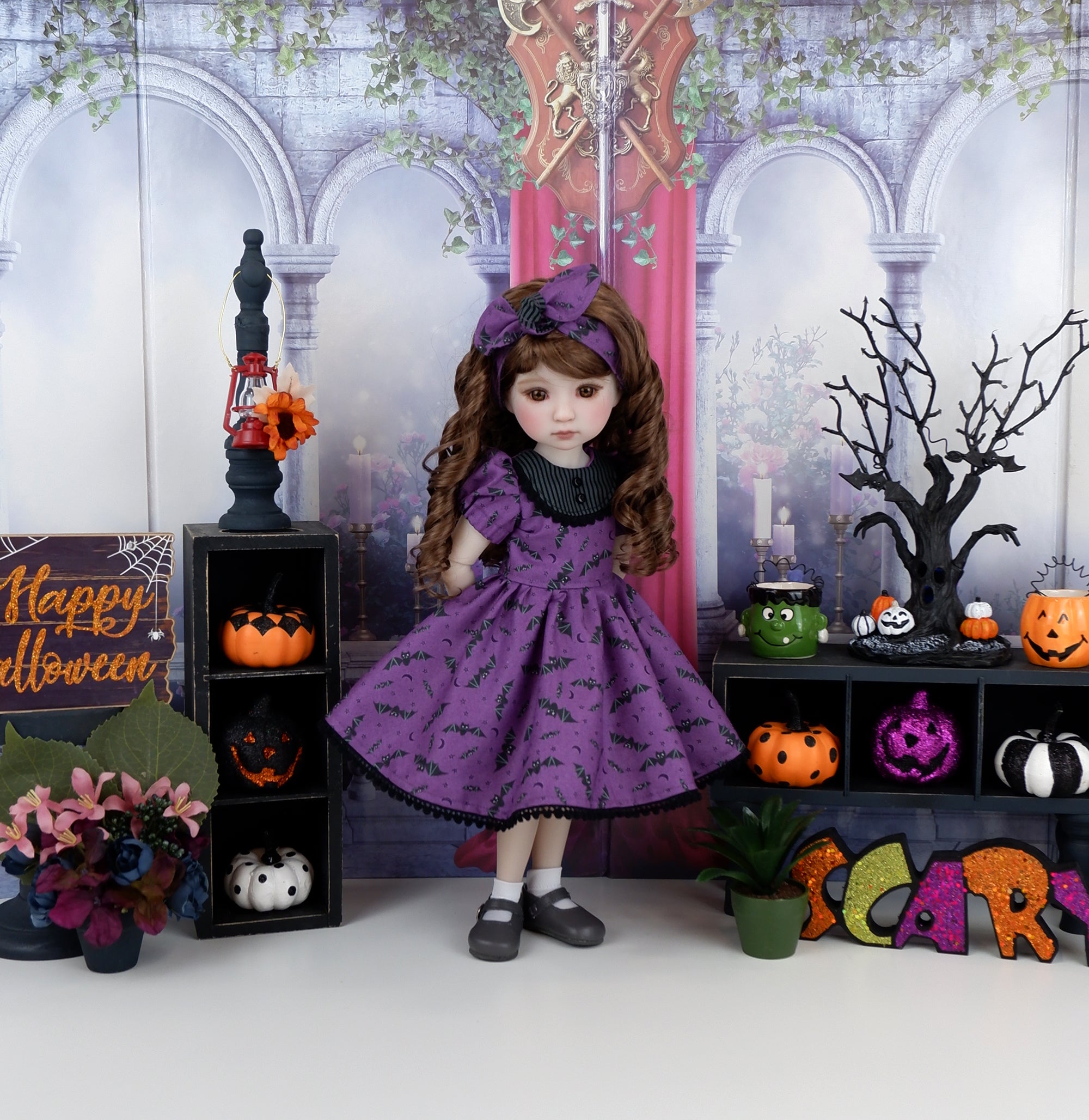 Nighttime Bats - dress with shoes for Ruby Red Fashion Friends doll ...