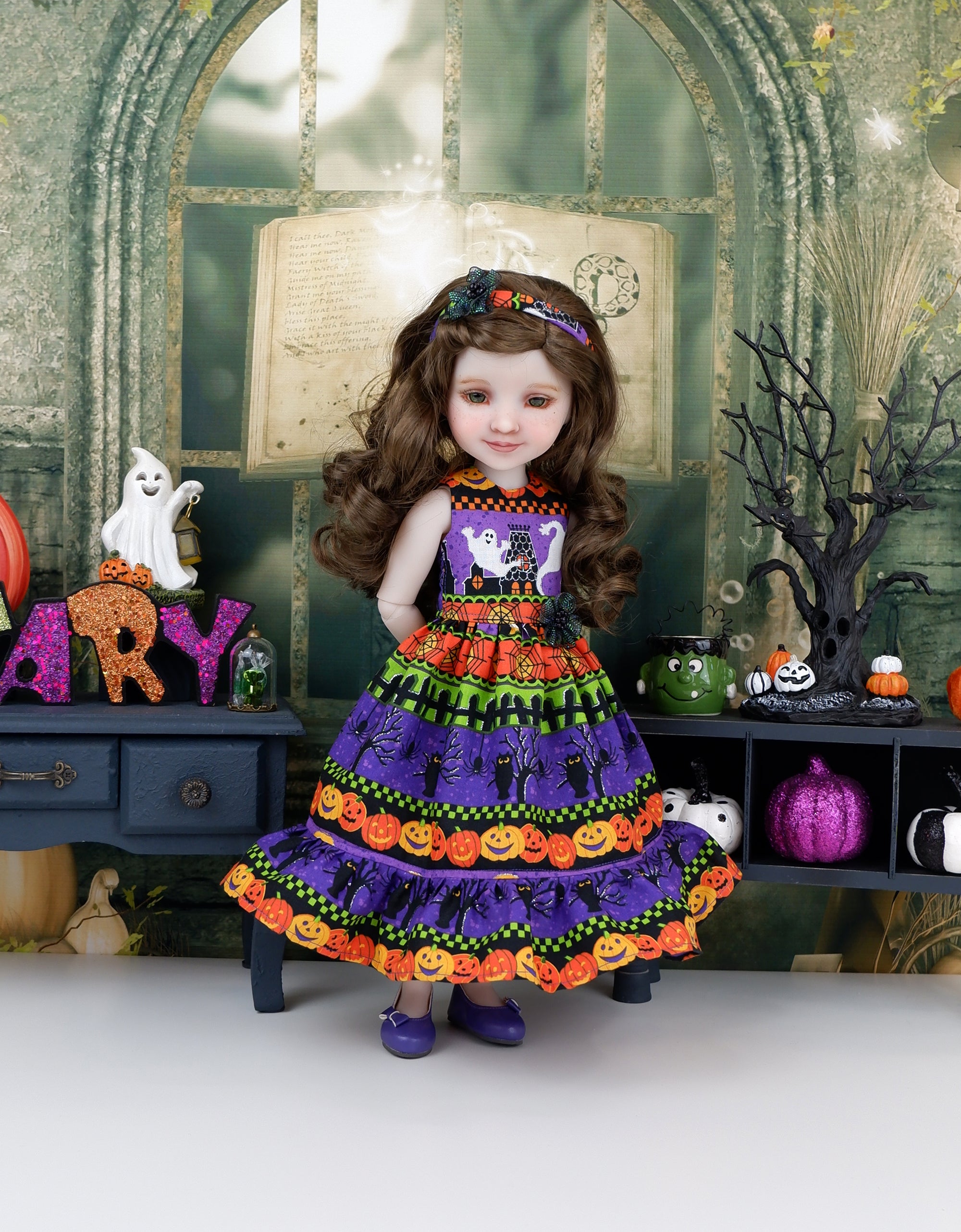 Spooky Night - dress with shoes for Ruby Red Fashion Friends doll ...
